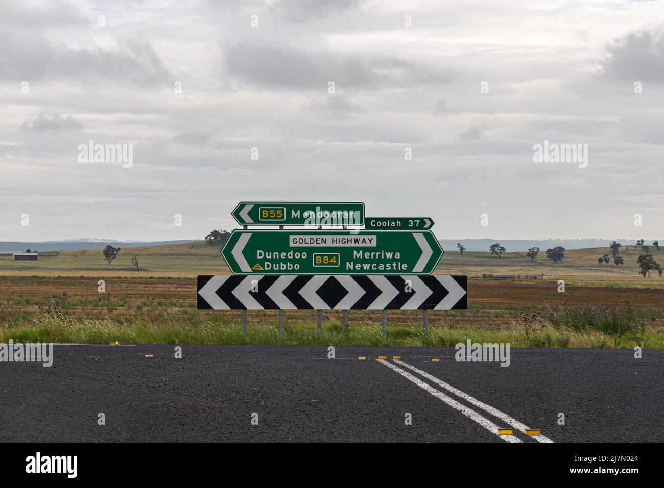 Golden highway new south wales hi-res stock photography and images - Alamy