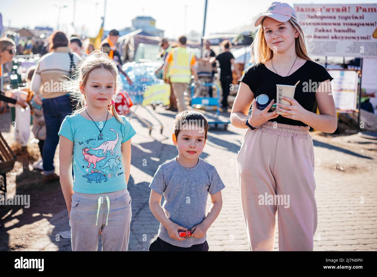 Polish ukrainian children hi-res stock photography and images - Alamy