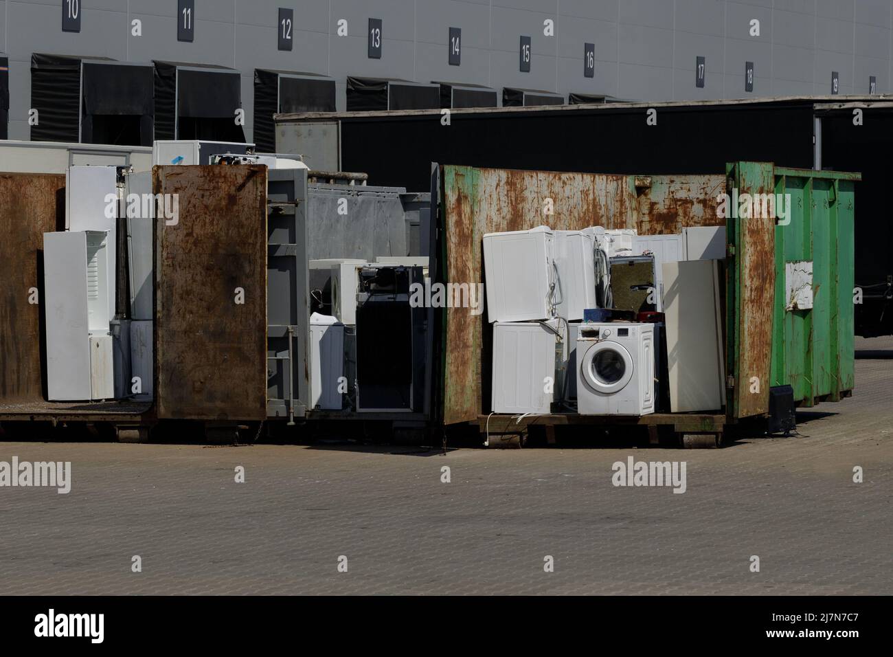 Segregation of garbage hi-res stock photography and images - Alamy