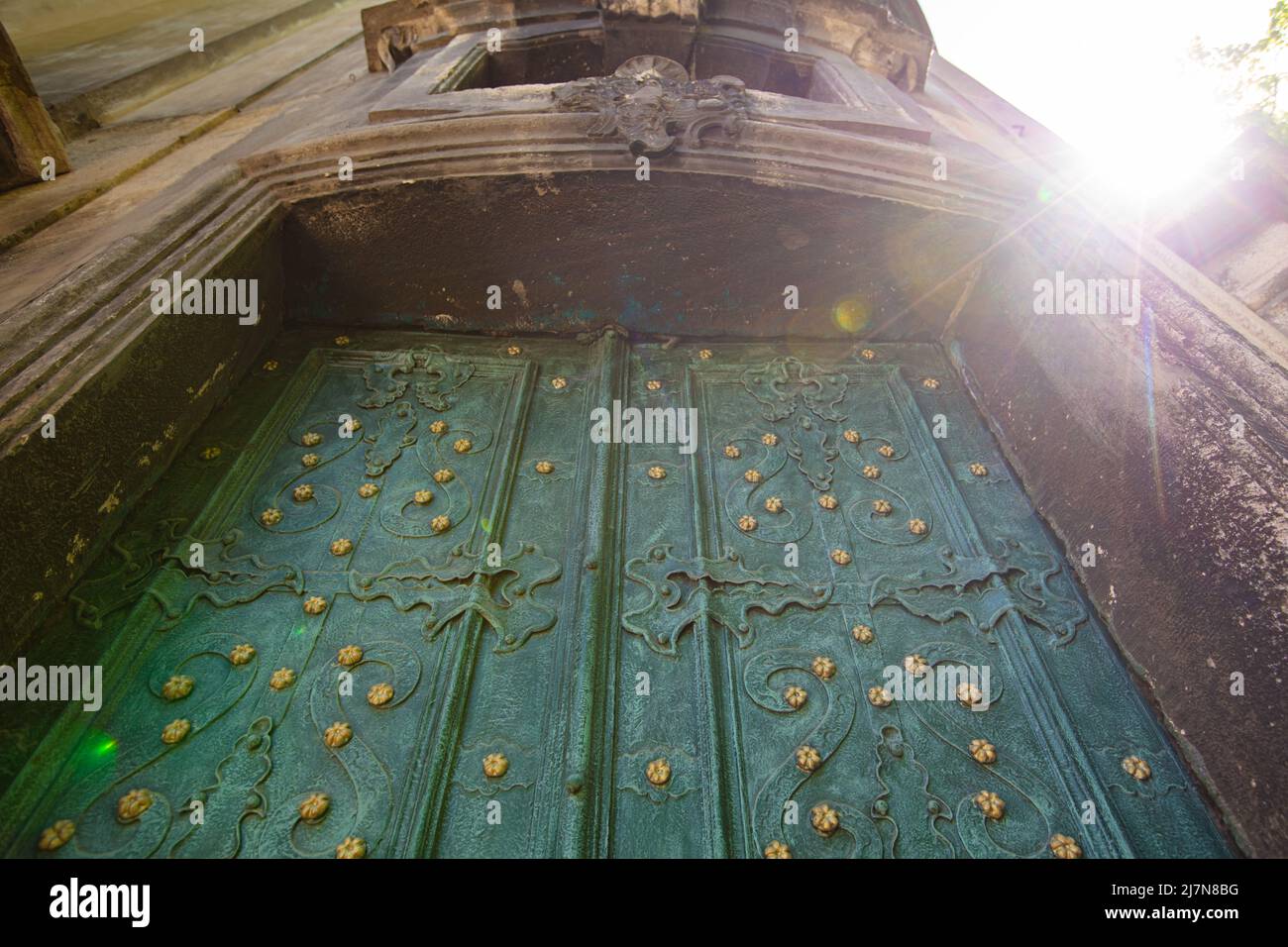 Acient gate High Resolution Stock Photography and Images - Alamy