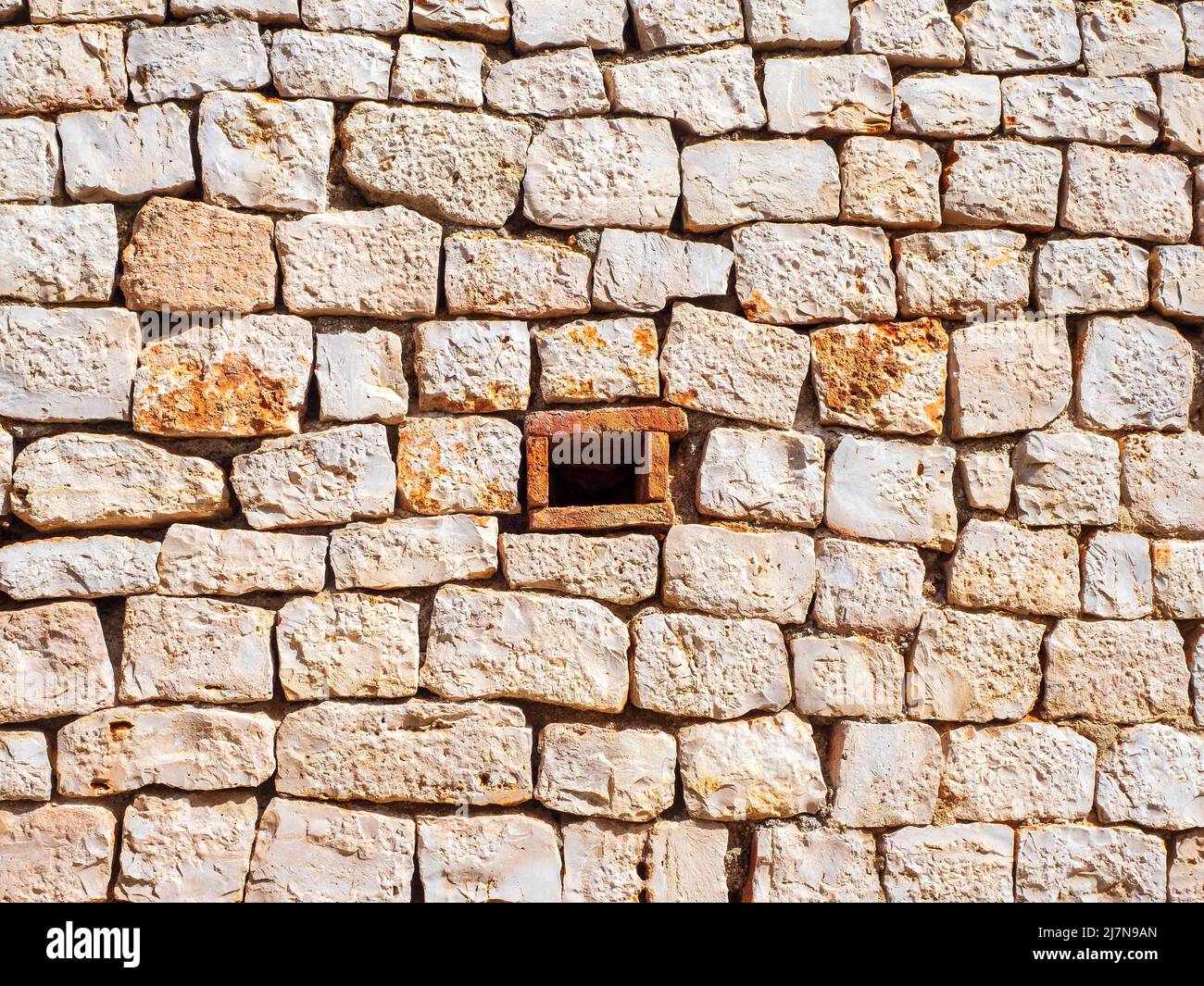 Old brick wall without cement hi-res stock photography and images - Alamy