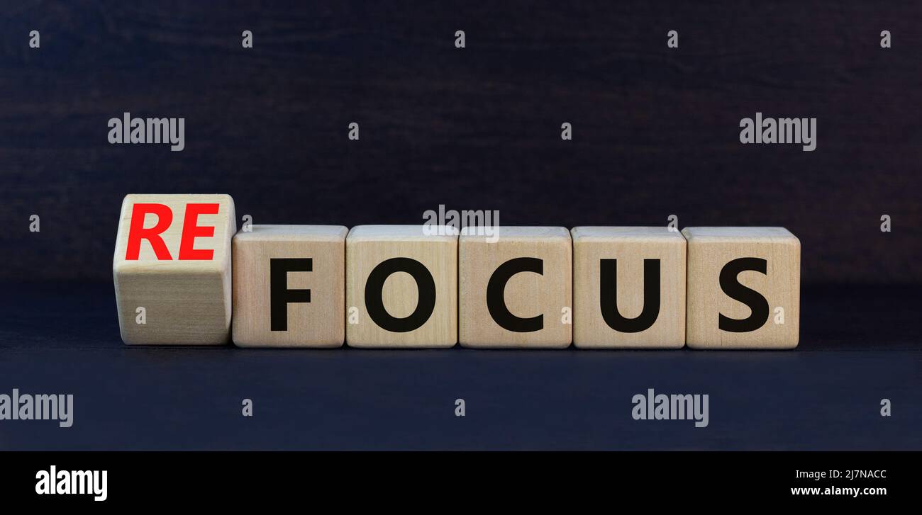 Focus or refocus symbol. Turned wooden cubes and changed the concept ...