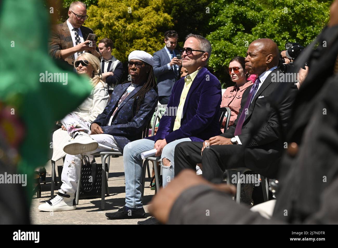 (L-R) Musician Nile Rodgers, Geoff Gordon, the regional president of ...