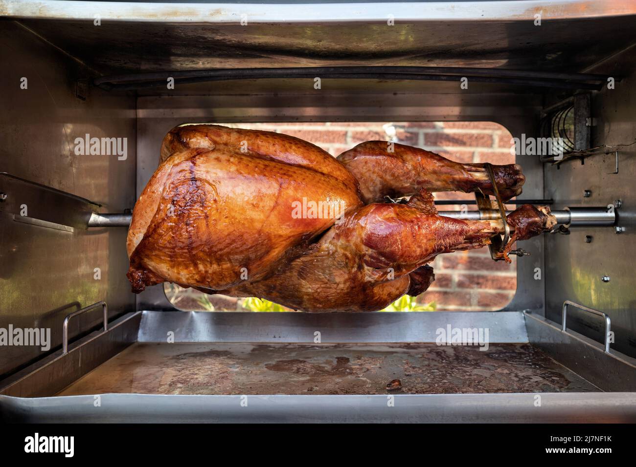 Rotisserie and grill hi-res stock photography and images - Alamy