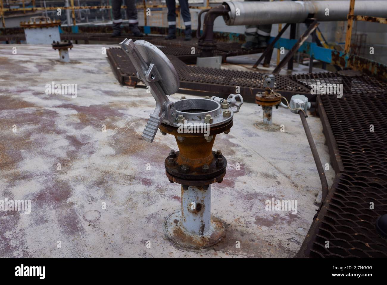 Fuel oil cargo tank sounding hi-res stock photography and images - Alamy