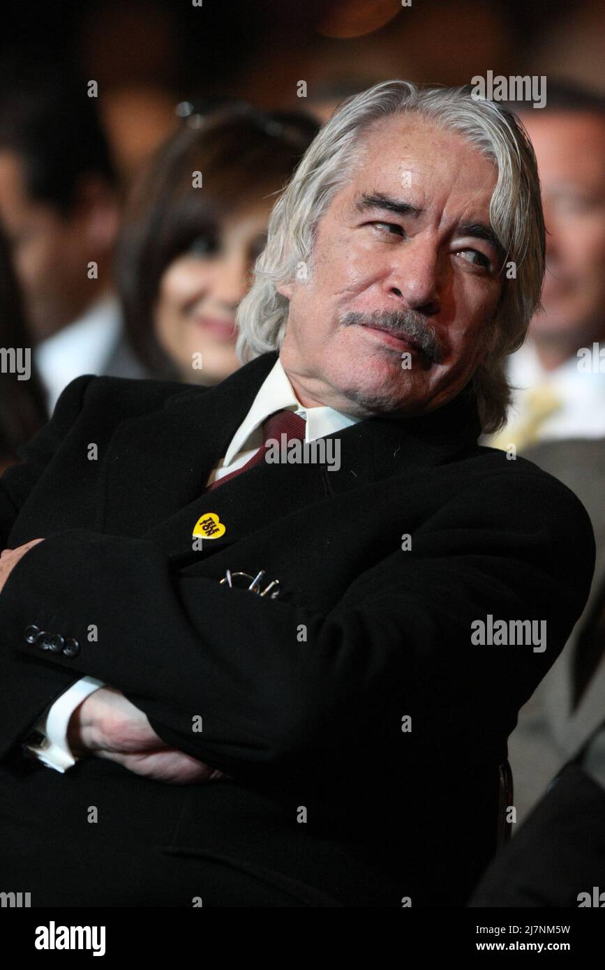 Enrique Rocha actor de Televisa. La esperada Inauguración del nuevo ...