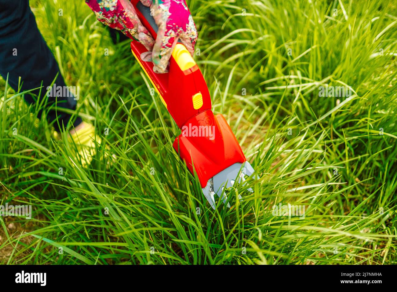 Manual grass cutter hi-res stock photography and images - Alamy