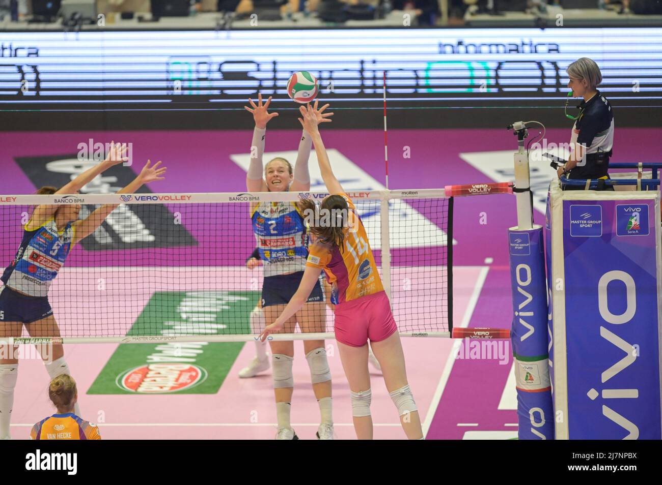 Dana rettke vero volley monza hi-res stock photography and images - Alamy
