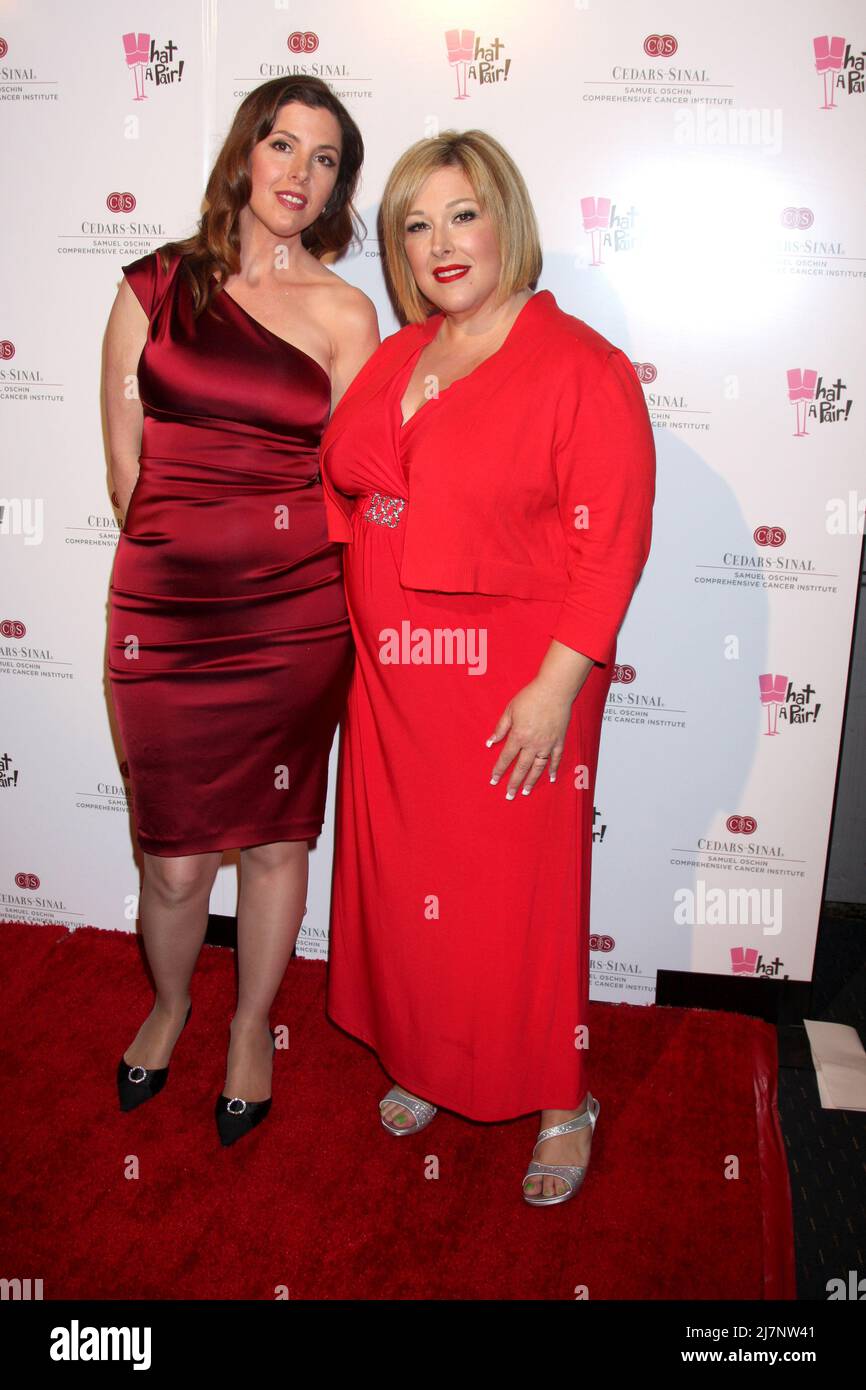 LOS ANGELES - MAY 31: Wendy Wilson, Carnie Wilson at the "What a Pair ...