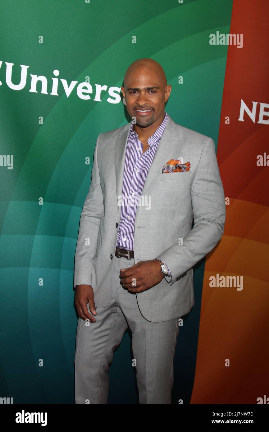 Wayne chaney hi-res stock photography and images - Alamy