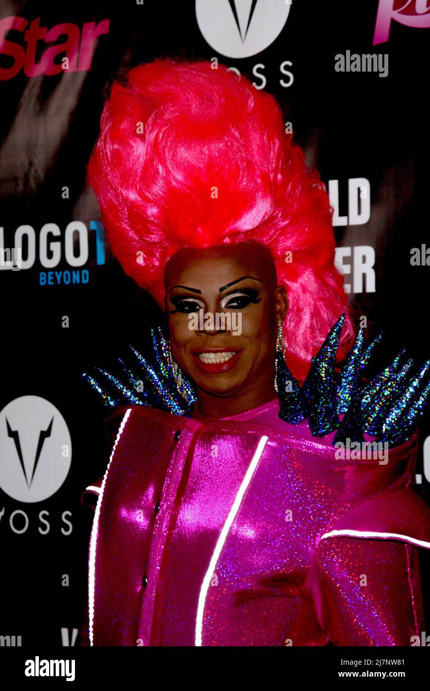 LOS ANGELES - FEB 17: Vivacious at the "RuPaul's Drag Race" Season 6 ...