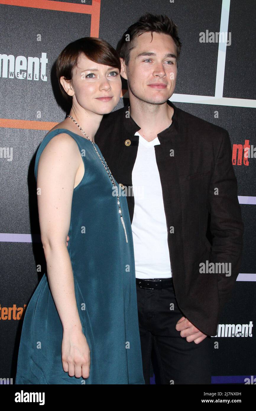 Valorie Curry Sam Underwood