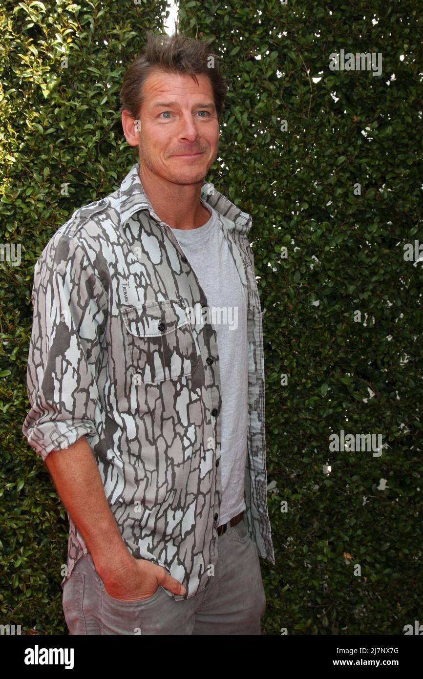 LOS ANGELES - APR 13: Ty Pennington at the John Varvatos 11th Annual ...