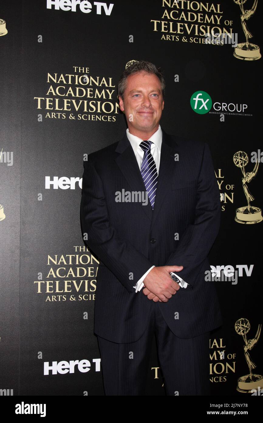 LOS ANGELES - JUN 22: Todd Newton at the 2014 Daytime Emmy Awards ...