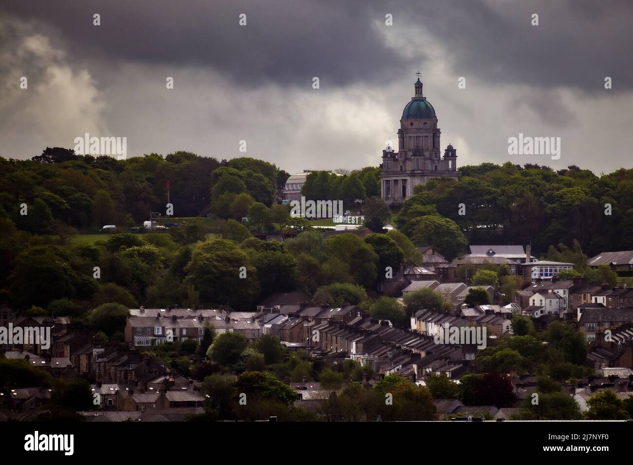 Piont up hi-res stock photography and images - Alamy