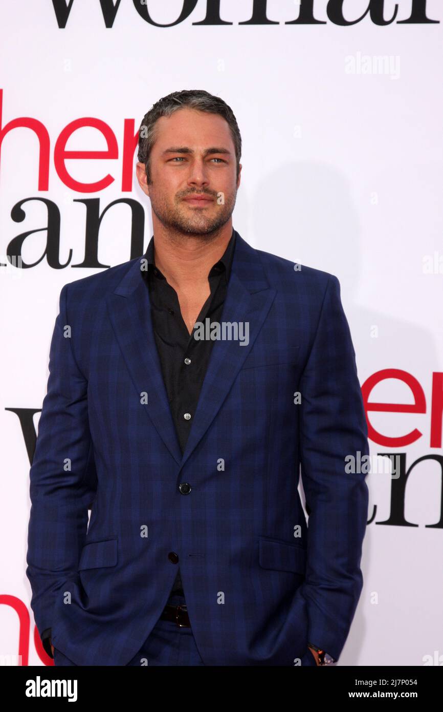 LOS ANGELES - APR 21: Taylor Kinney at the "The Other Woman" Premiere ...