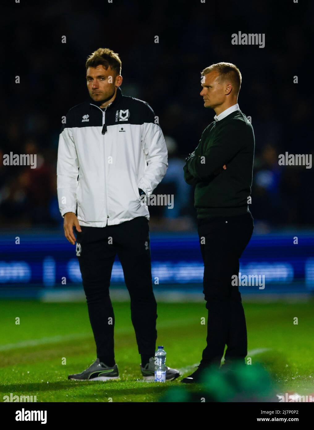 Milton keynes dons liam manning hi-res stock photography and images - Alamy