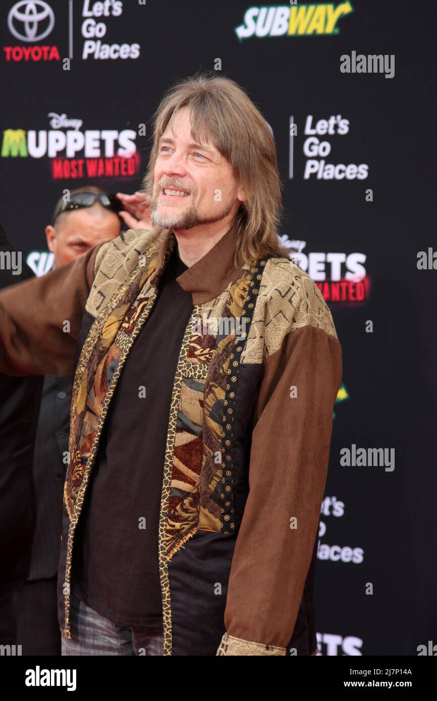 LOS ANGELES - MAR 11: Steve Whitmire at the "Muppets Most Wanted" - Los ...