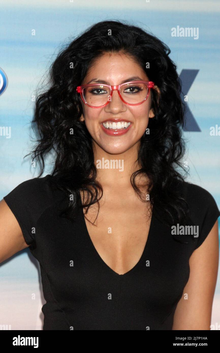 Stephanie beatriz fox 2014 hi-res stock photography and images - Alamy