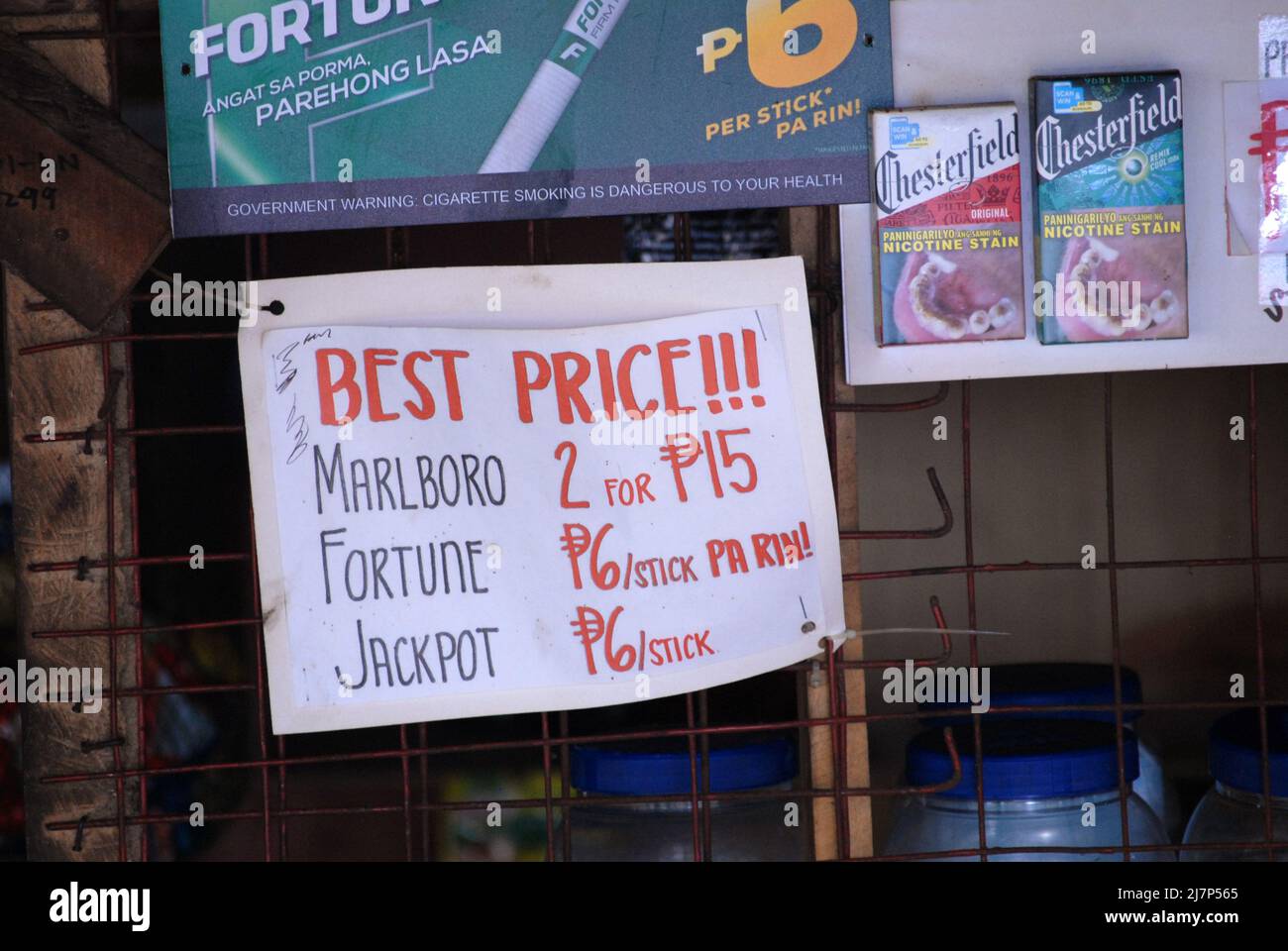 Philippines cigarettes hi-res stock photography and images - Alamy