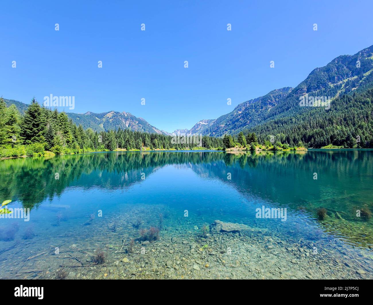Gold creek pond trail hi-res stock photography and images - Alamy