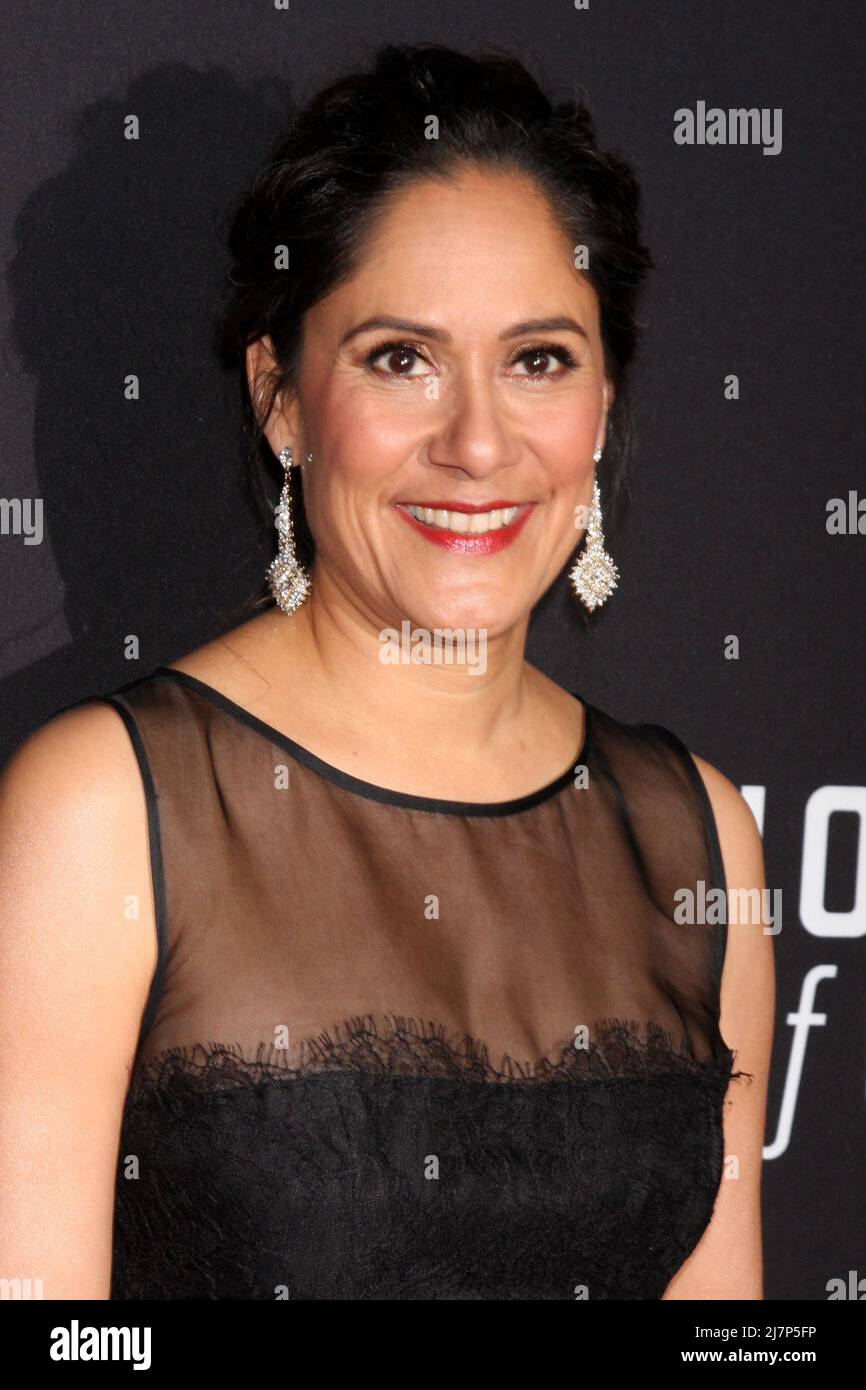 LOS ANGELES - FEB 13: Sakina Jaffrey at the "House of Cards" Season 2 ...