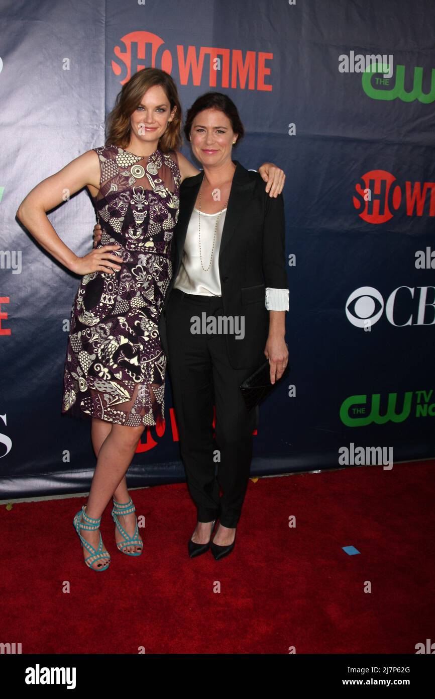 Ruth wilson and maura tierney hi-res stock photography and images - Alamy