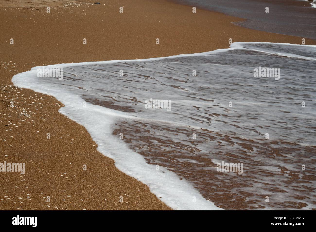 Water splash from wave hitting hi-res stock photography and images - Alamy