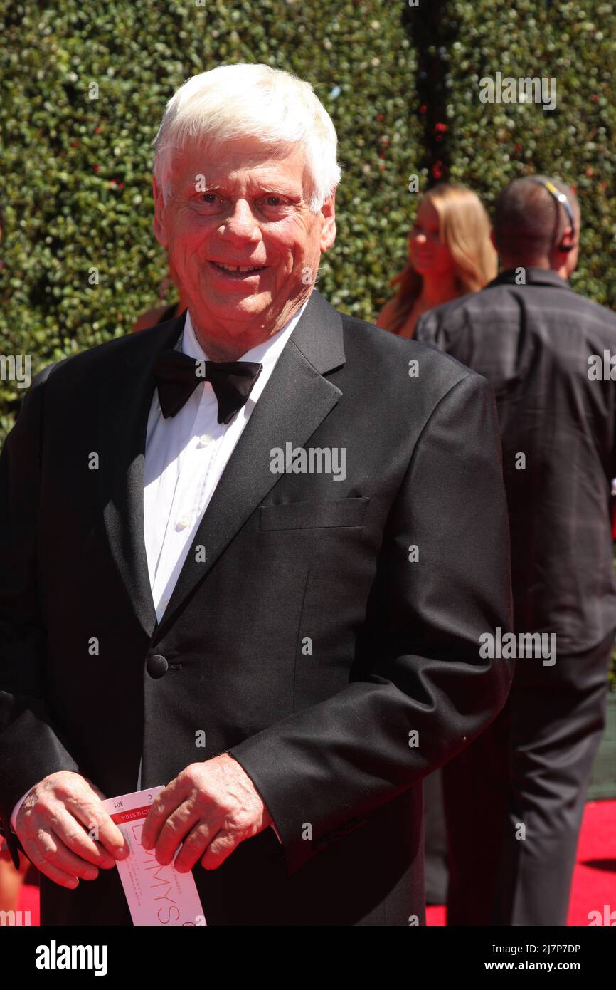 Robert morse actor hi-res stock photography and images - Alamy