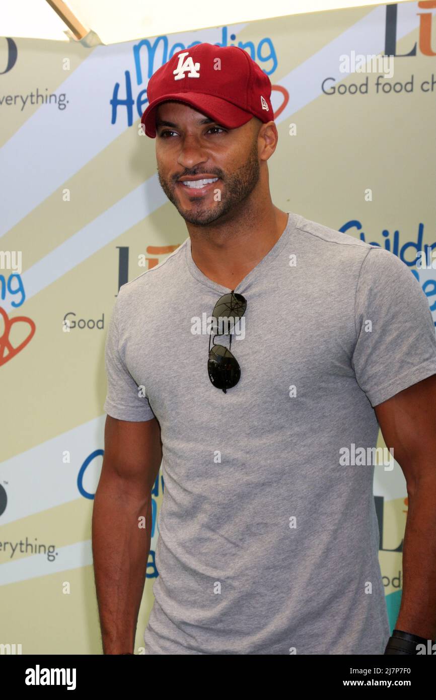 LOS ANGELES - JUN 14: Ricky Whittle at the Children Mending Hearts 6th ...