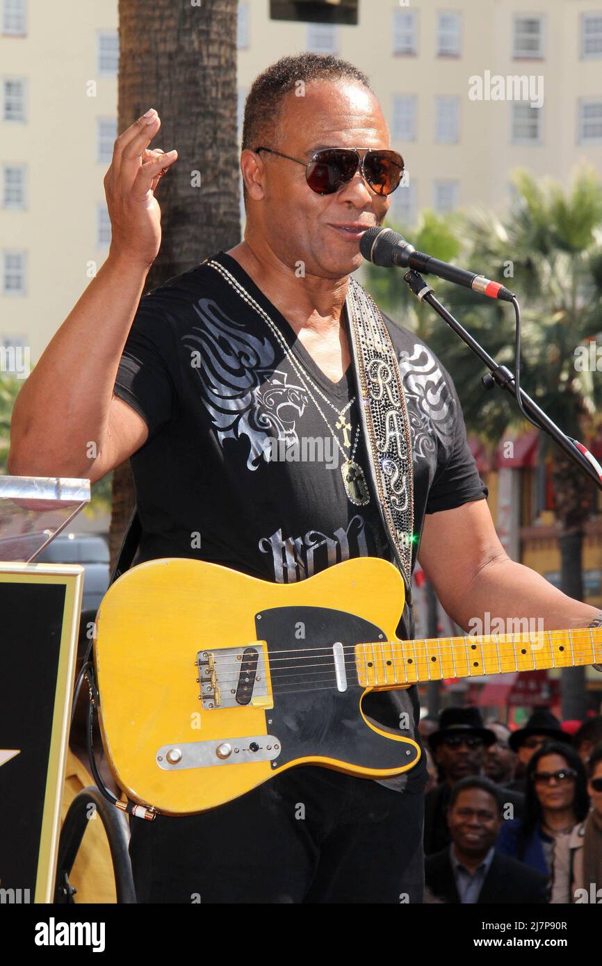 LOS ANGELES - MAR 6: Ray Parker Jr at the Ray Parker Jr Hollywood Walk ...