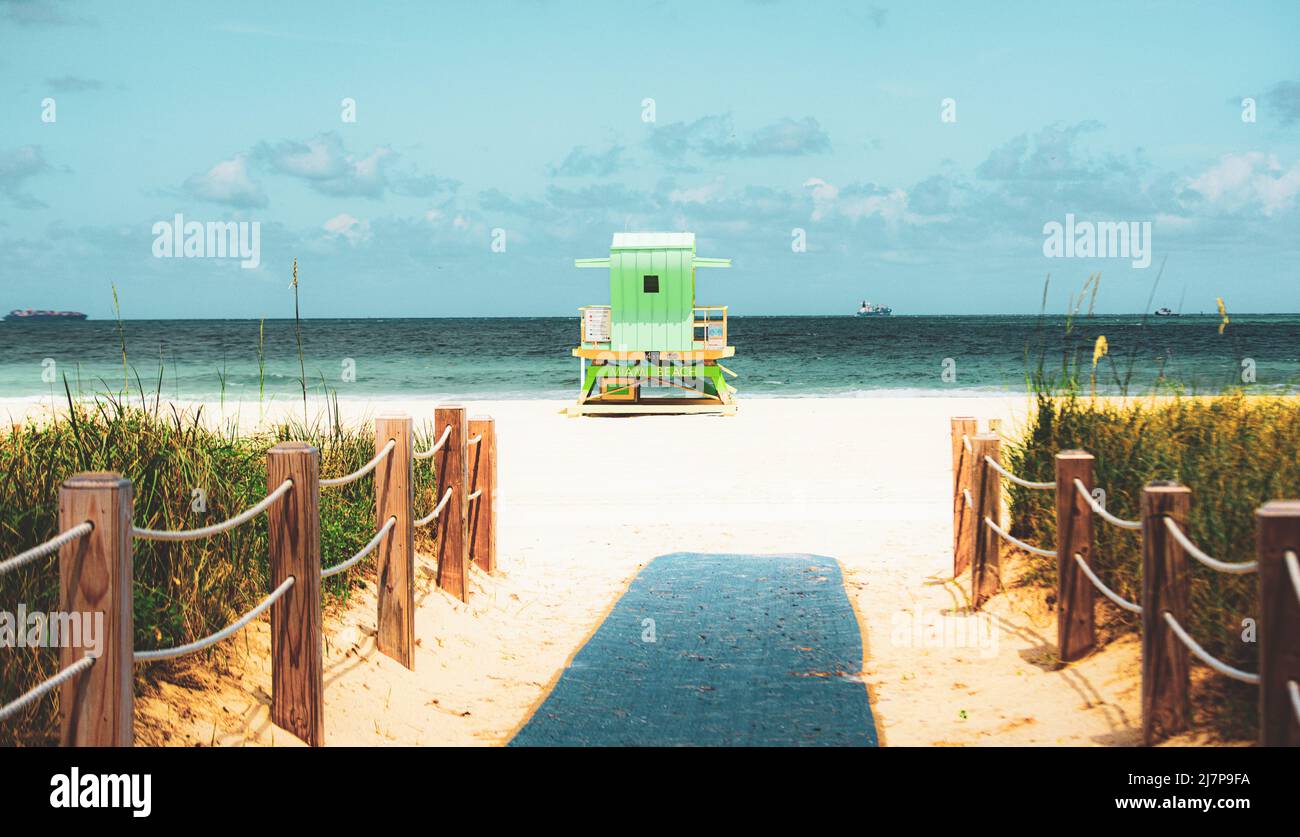 Miami Beach Lifeguard Stand in the Florida sunshine. Sunny summer day ...