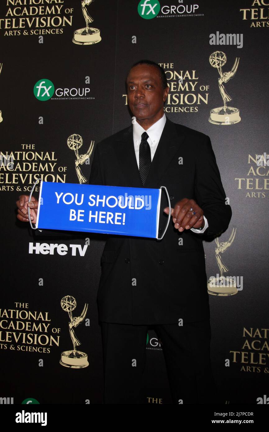 LOS ANGELES - JUN 22: Nathan Purdee at the 2014 Daytime Emmy Awards ...