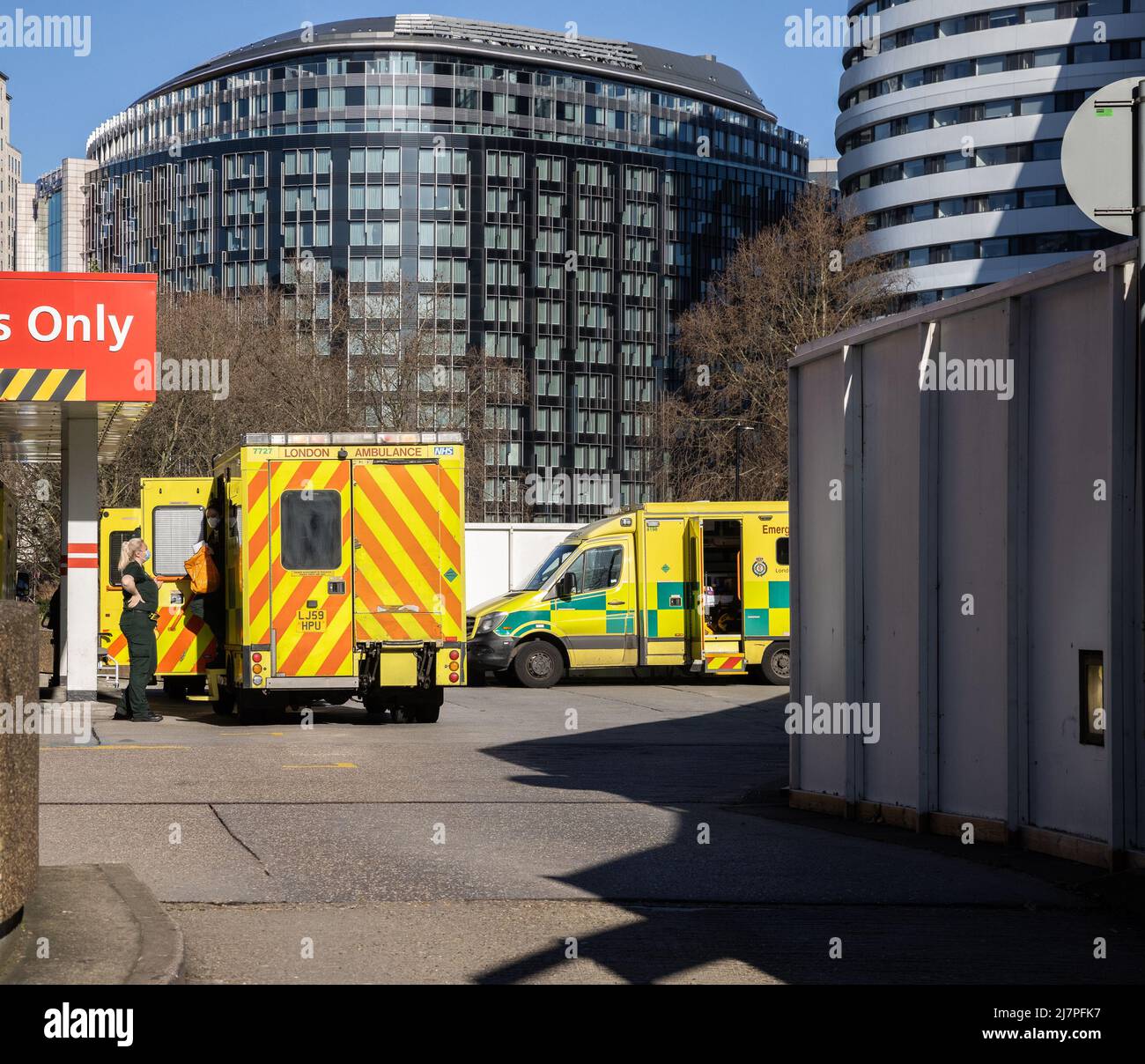 Ambulances queued at St Thomas' Hospital A&E department Featuring ...