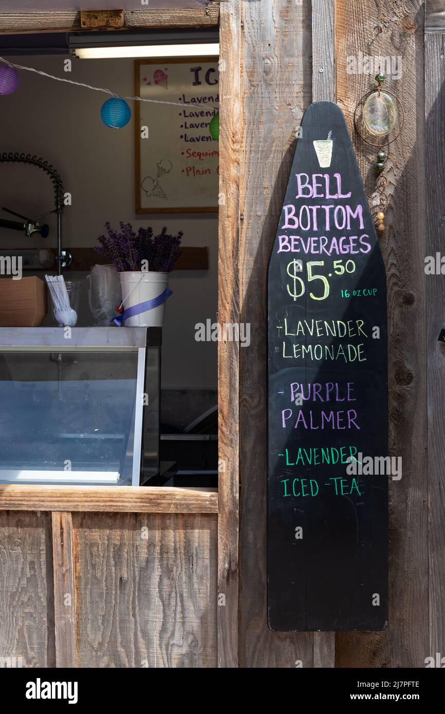 Food and drink for sale sign hi-res stock photography and images - Alamy