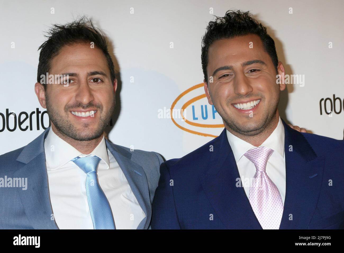 LOS ANGELES - NOV 21: Matt Altman, Josh Altman at the Lupus LA Bag ...