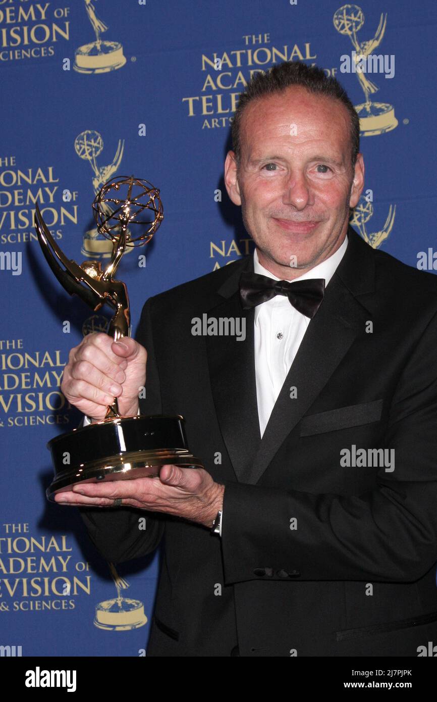 LOS ANGELES - JUN 20: Mark Teschner at the 2014 Creative Daytime Emmy ...