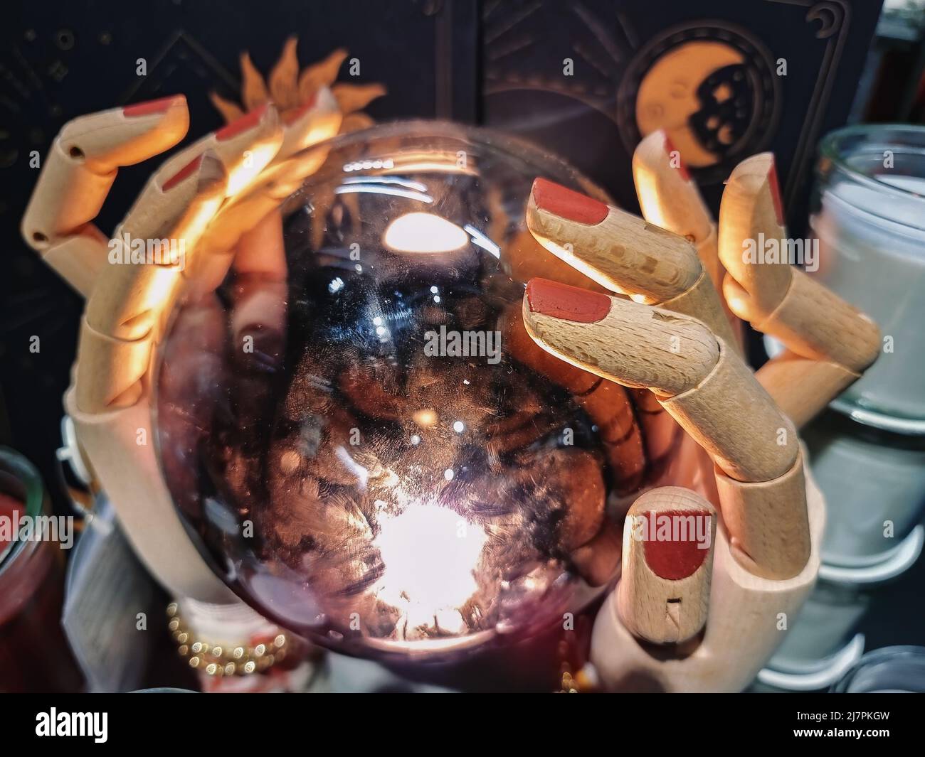 Wizard crystal ball hi-res stock photography and images - Alamy