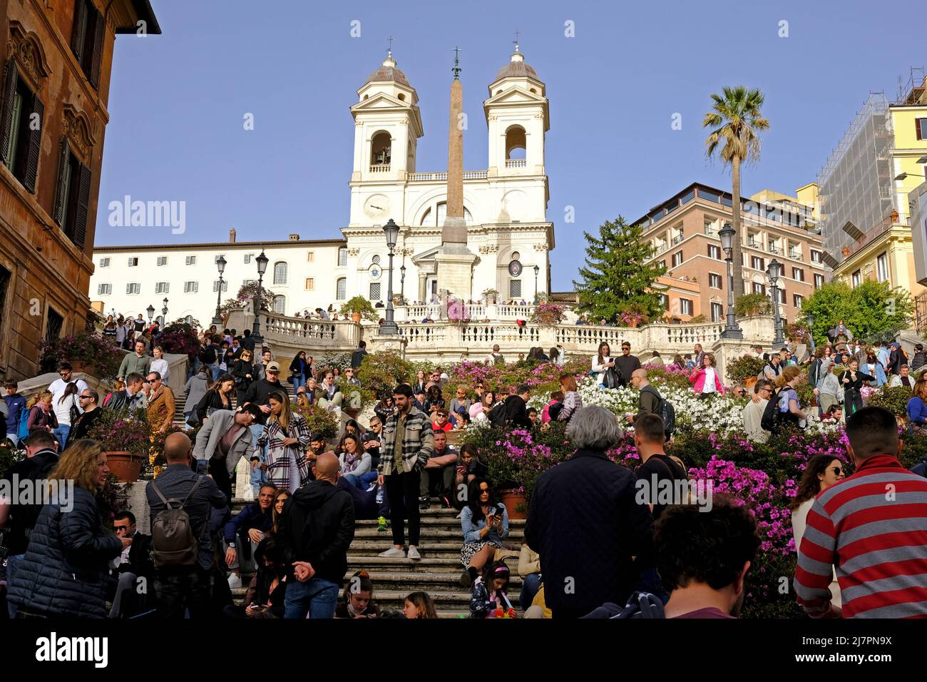 Crowded steps hi-res stock photography and images - Alamy