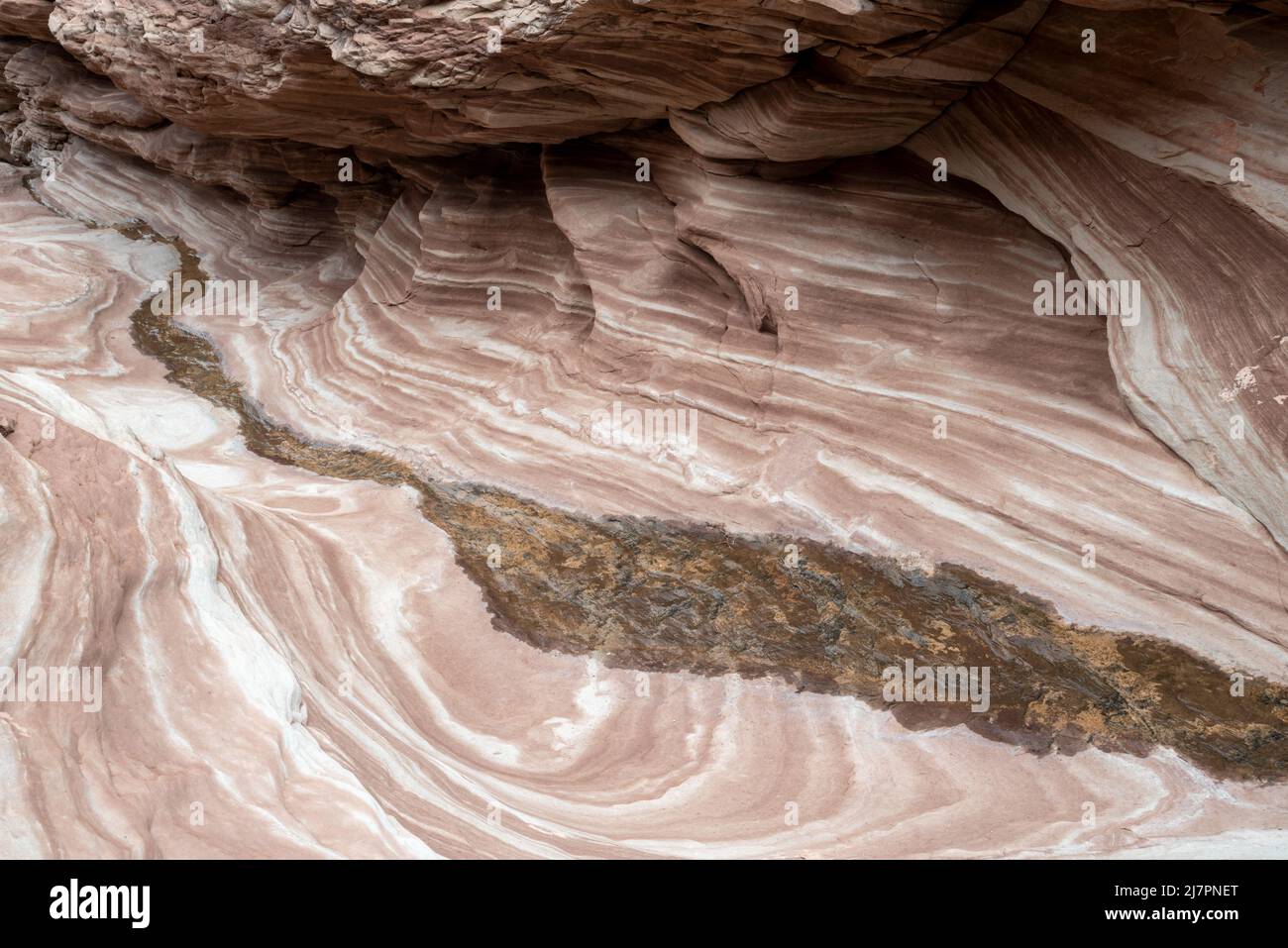 Patterned rock hi-res stock photography and images - Alamy