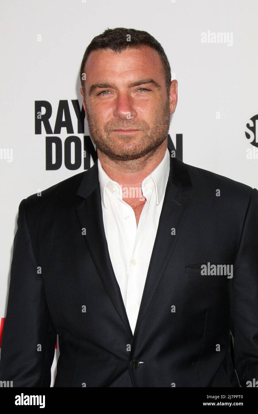 LOS ANGELES - APR 28: Liev Schreiber at the "Ray Donovan" ATAS ...