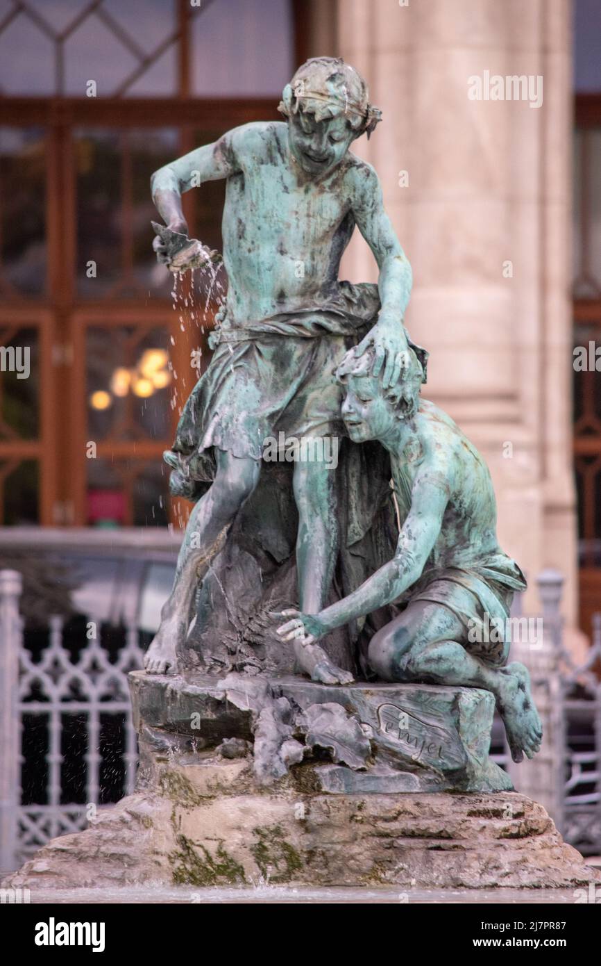 Vigado of pest hi-res stock photography and images - Alamy