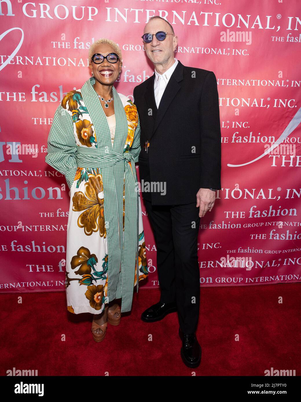 New York, USA. 10th May, 2022. Junny Ann Hibbert and Gary Wassner ...