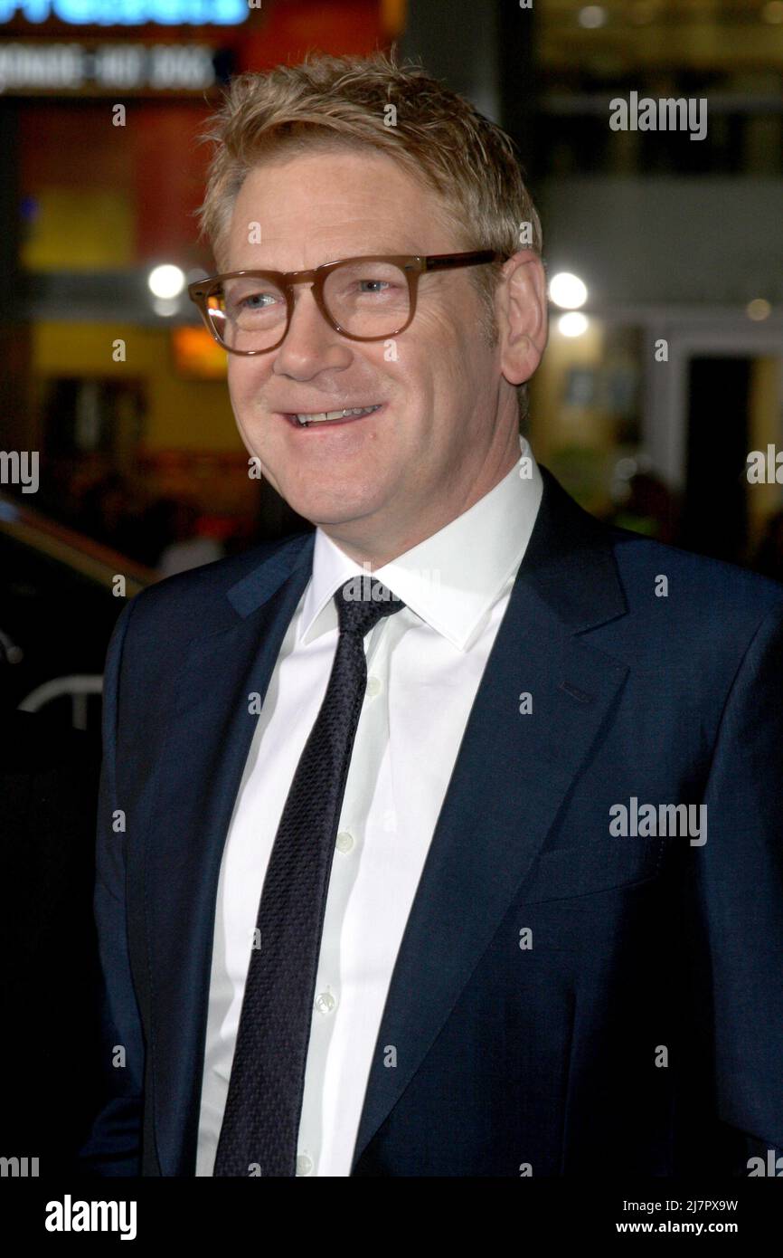 Kenneth branagh jack ryan hi-res stock photography and images - Alamy