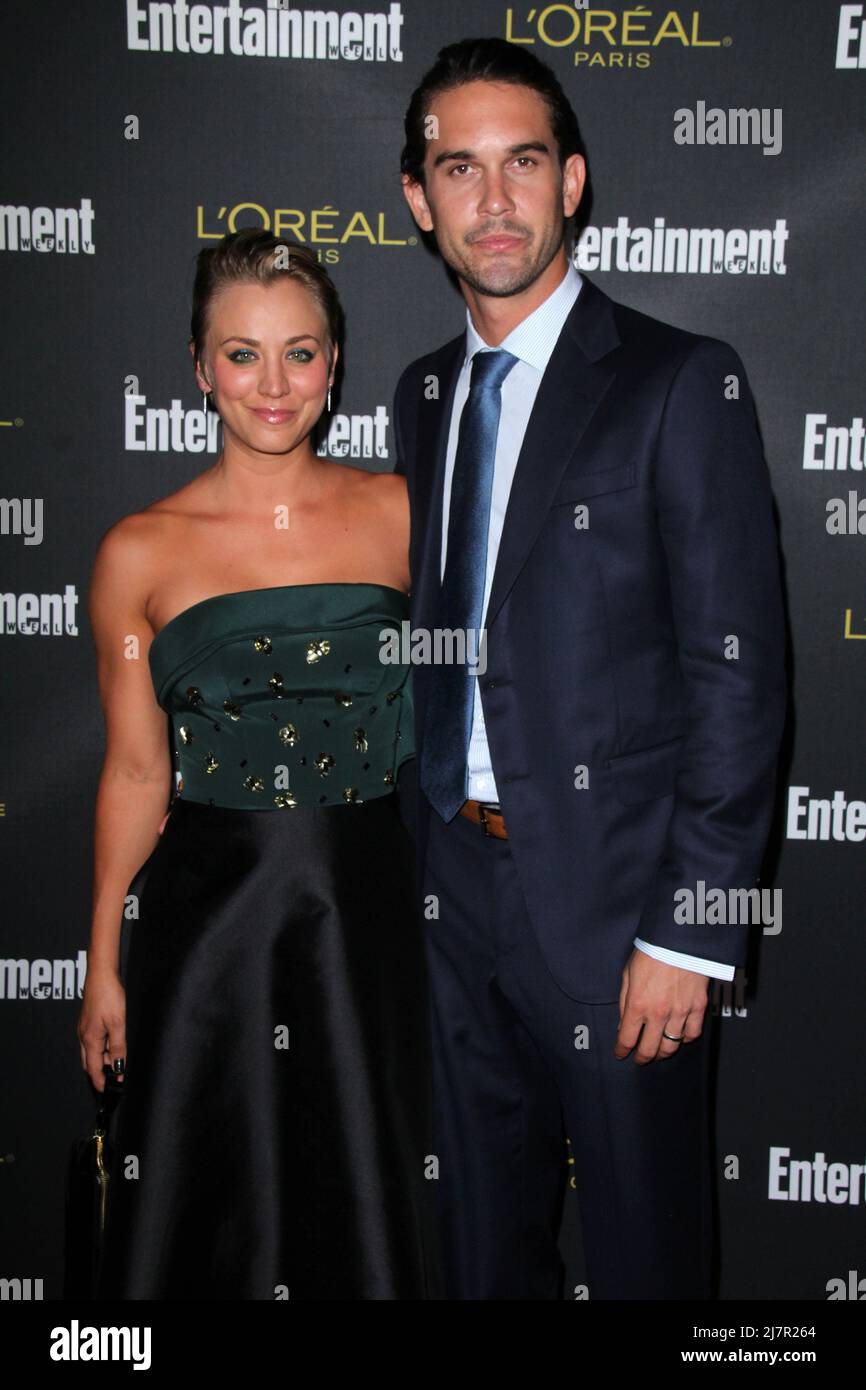 Kaley cuoco sweeting hi-res stock photography and images - Alamy