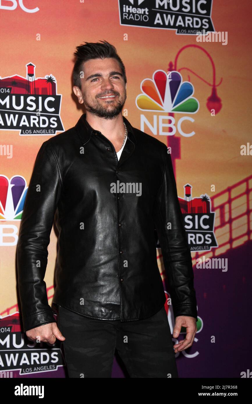 LOS ANGELES - MAY 1: Juanes at the 1st iHeartRadio Music Awards Press ...