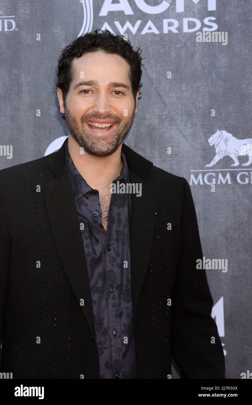LAS VEGAS - APR 6: Josh Thompson at the 2014 Academy of Country Music ...