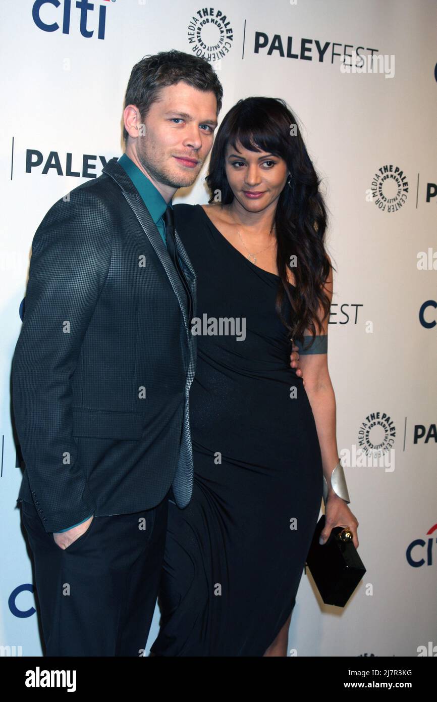 Joseph Morgan Girlfriend