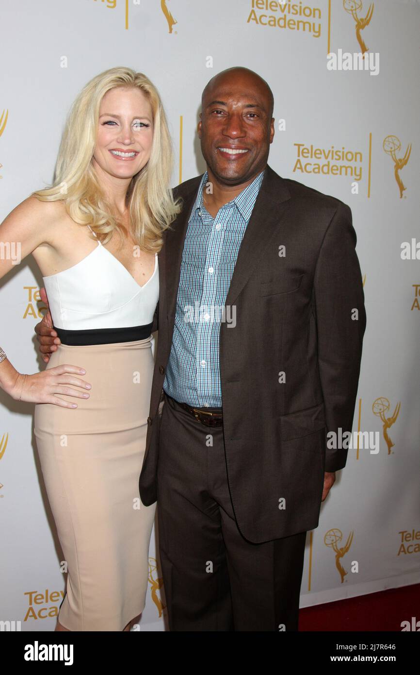 Jennifer lucas and byron allen hi-res stock photography and images - Alamy