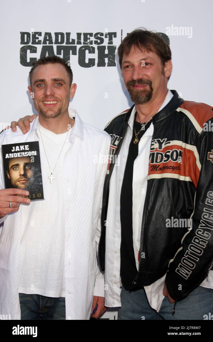 LOS ANGELES - APR 22: Jake Anderson, Johnathan Hillstrand at the ...